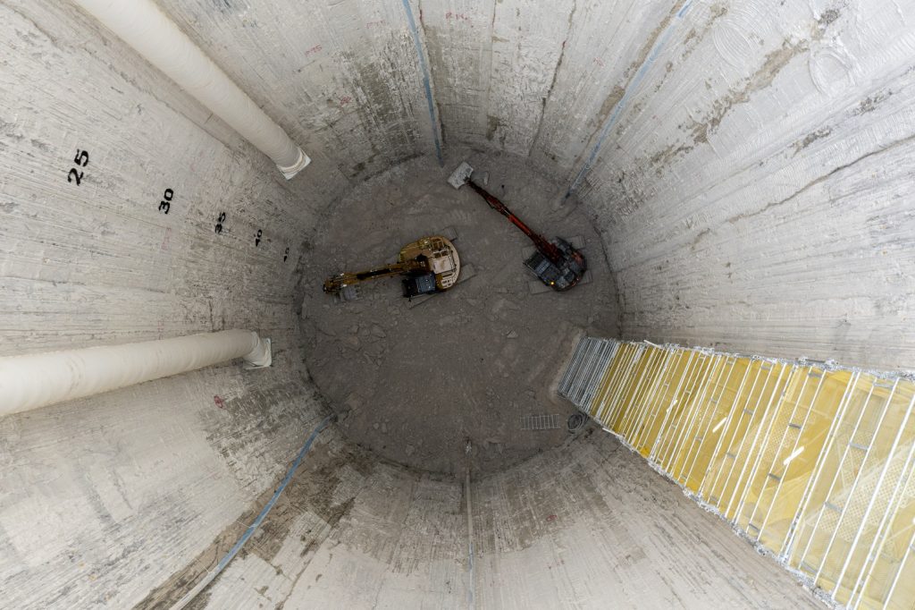 Excavation begins for HS2’s first ‘barn design’ tunnel vent shaft ...